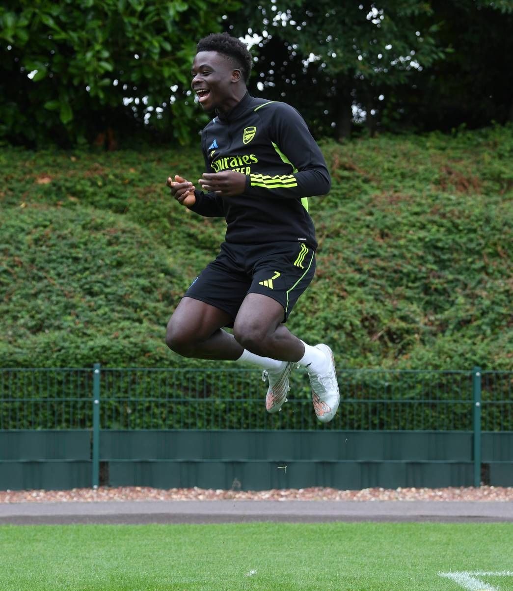 더쿠 - 난 사카 옆모습이 너무 귀엽더라 ㅋㅋㅋ