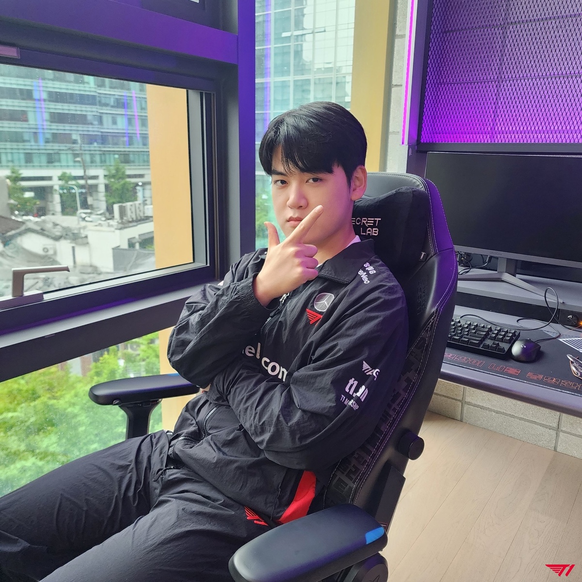 더쿠 - 티원공트) 'Faker'와 'Gumayusi'는 Secretlab과 함께라 여름이 두렵지 않다!