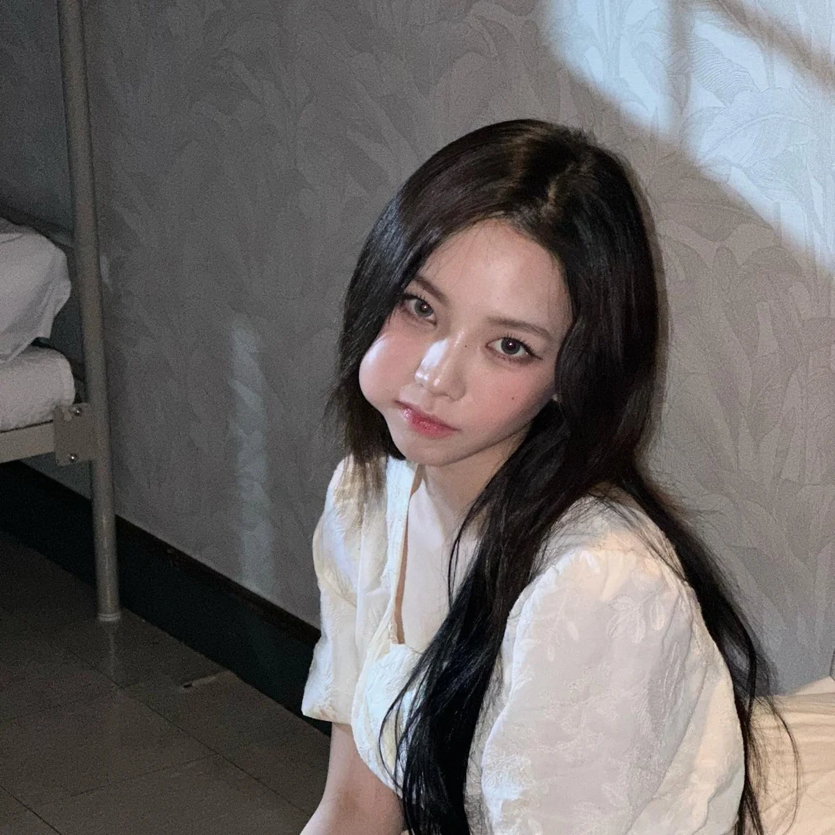 더쿠 - 팔로워 500만 돌파한 에스파 카리나.jpg