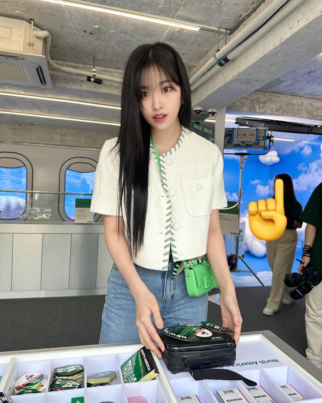 더쿠 - 아이브 안유진 인스타 업뎃.jpg